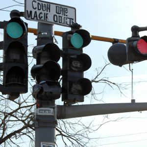 The Invention of Traffic Lights: A Look at Who Was the First - The ...